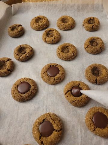 Gingerbread Thumbprint Cookies – Mindo Chocolate Makers